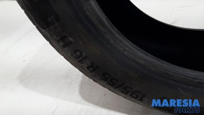 Tyre with tyre size 195/55/16 - 1955516 CONTINENTAL