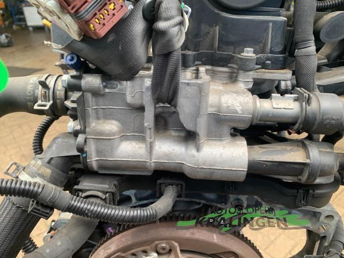 Moteur Peugeot 208 I 1.2 Vti 12V PureTech 82 - PSAHM01 HM01