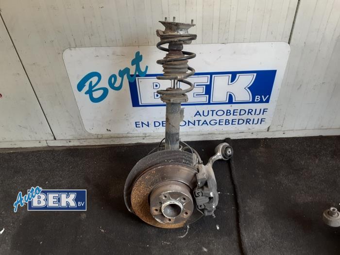 Front suspension system, left BMW X1 sDrive 18i 2.0 16V - 3131678957302