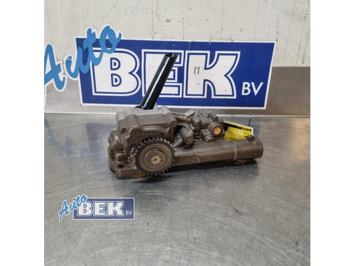 Oil pump Mercedes A 2.0 A-220 Turbo 16V 4Matic - R2701810701 260920