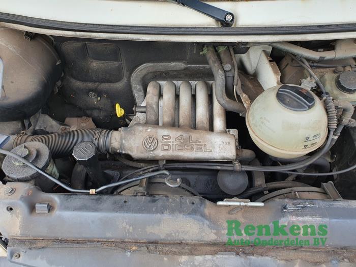 Engine Volkswagen Transporter/Multivan T4 2.4 D - AAB