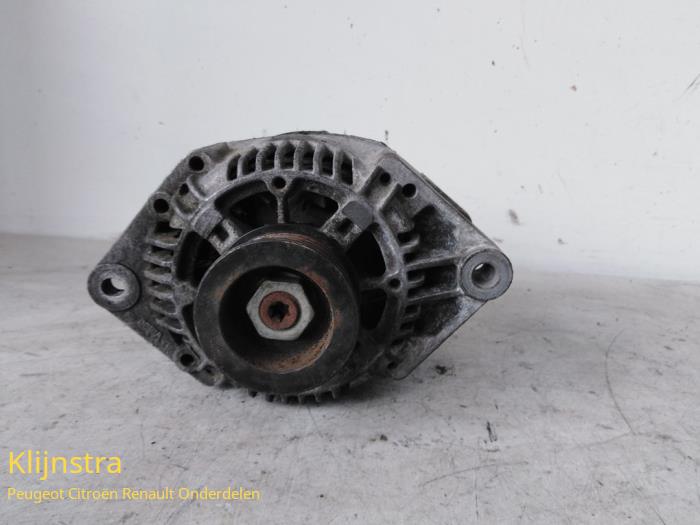 Dynamo Renault Megane 2.0i ,Autom. - 25411908A F3R791 VALEO