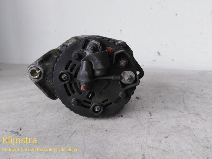 Dynamo Renault Megane 2.0i ,Autom. - 25411908A F3R791 VALEO