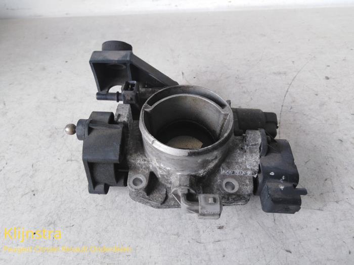 Throttle body Peugeot 206 - 1359A01530 RFR SOLEX