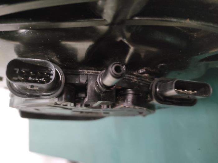 AdBlue pump Mercedes Sprinter 5t 316 CDI 2.1 D RWD - A0994711400 651958 ...