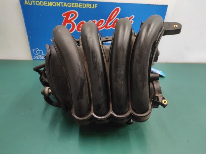 Intake manifold Mercedes B 1.5 B-150 16V - A2661410201 266920