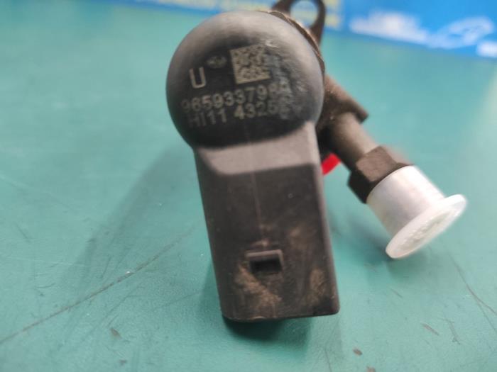 Injector (diesel) Citroen Jumpy 2.0 HDI 120 16V - 9659337980 RHK VDO