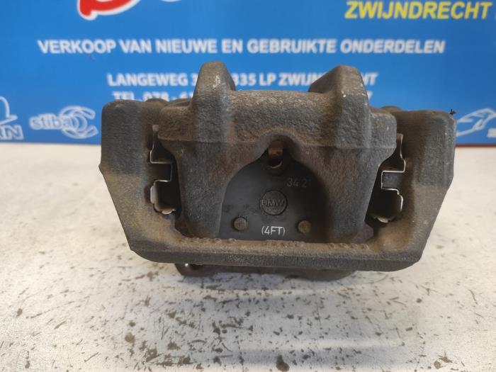 Rear brake calliper, right BMW 5 serie Touring 520d 16V - 34216793042 ...