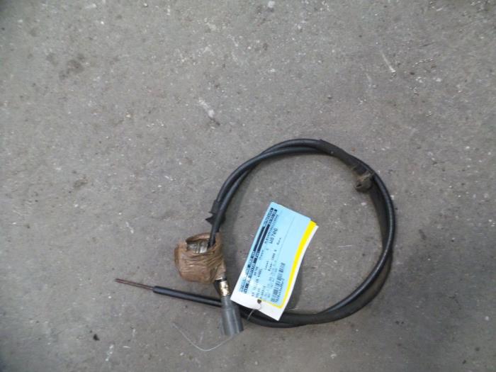 Volvo 340 Compteurskilométrique câble stock | ProxyParts.fr