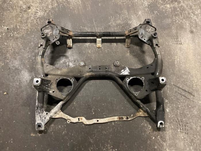 Subframe BMW 1 serie 118d 2.0 16V - 31106872118 N47D20C