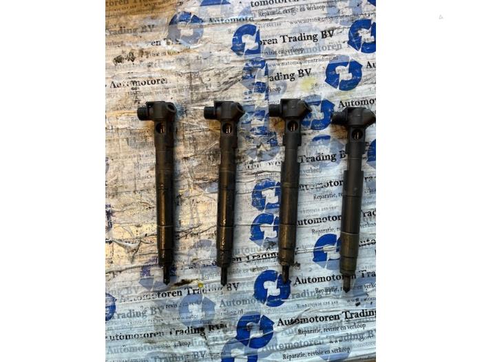 Injector (diesel) Mercedes E E-250 CDI 16V BlueEfficiency 4-Matic ...