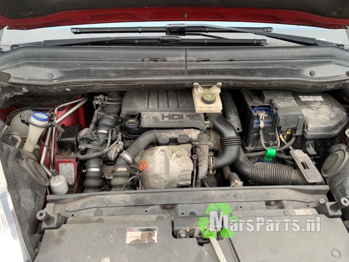 Engine Citroen C4 Picasso 1.6 HDi 16V 110 - 0135QE 9HZ