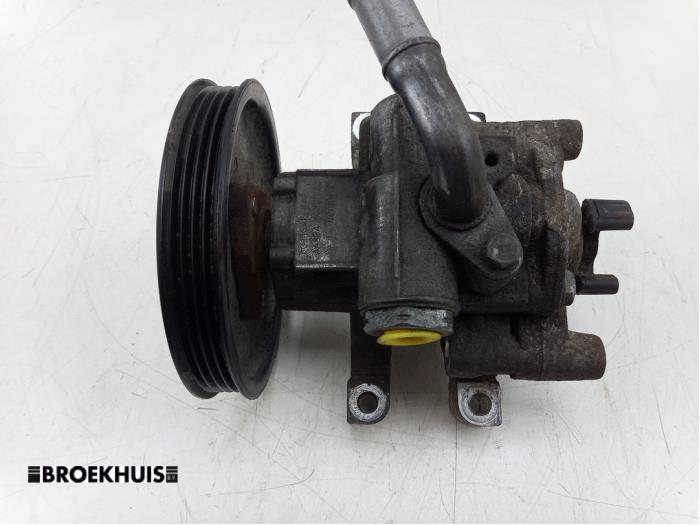 Ford Transit Custom 12- Pompes direction assistée stock