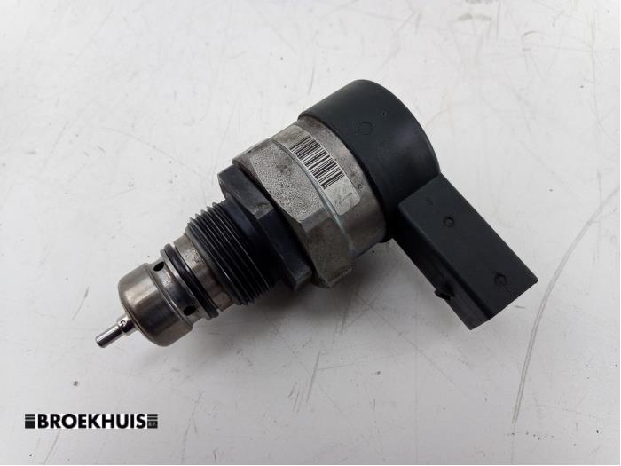 Fuel pressure regulator Mercedes Sprinter 3,5t 319 CDI V6 24V, BlueTEC ...