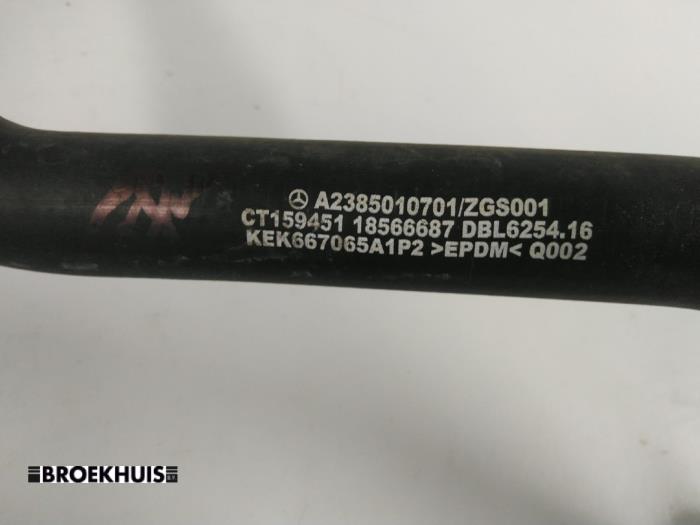Radiator hose Mercedes E E-200 EQ Boost 2.0 Turbo 16V - A2385010701