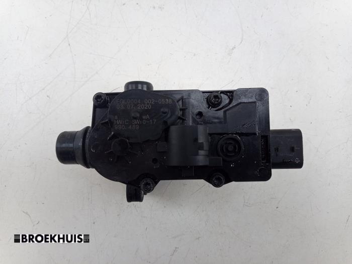 Electric heater valve Mercedes C C-300de 2.0 Turbo 16V - A0005061300