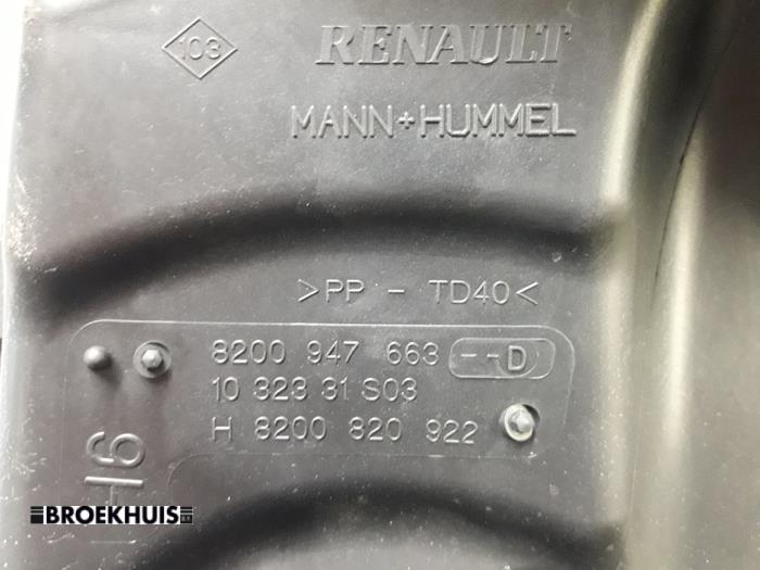 Boîtier filtre à air Renault Megane III Grandtour 1.5 dCi 110 ...