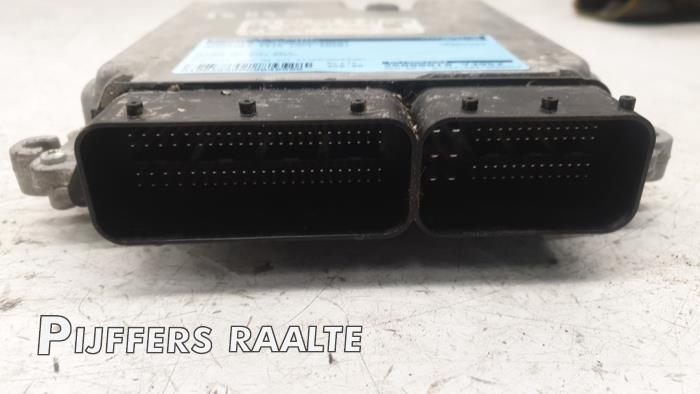 Engine management computer Mercedes Vito 2.2 114 CDI 16V - A6519002803 ...