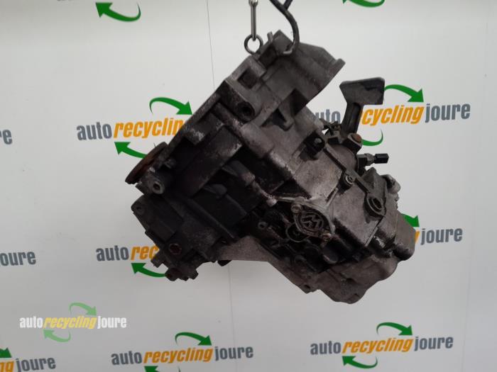 Gearbox Audi A3 2.0 16V FSI - 02S300045RX AXW GLB