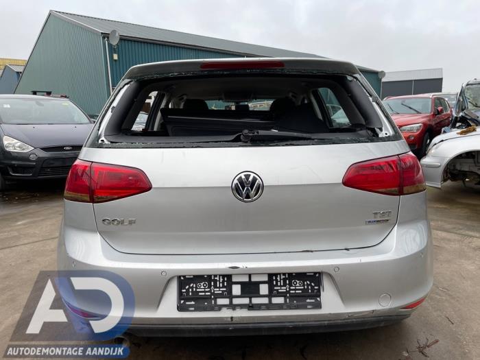 Tailgate Volkswagen Golf VII 1 2 TSI BlueMotion 16V LA7W 00000 Tailgate Volkswagen Golf VII 1 2 TSI BlueMotion 16V LA7W 00000