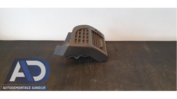 Dashboard vent Mercedes E 3.2 E-320 CDI 24V - A2118301154