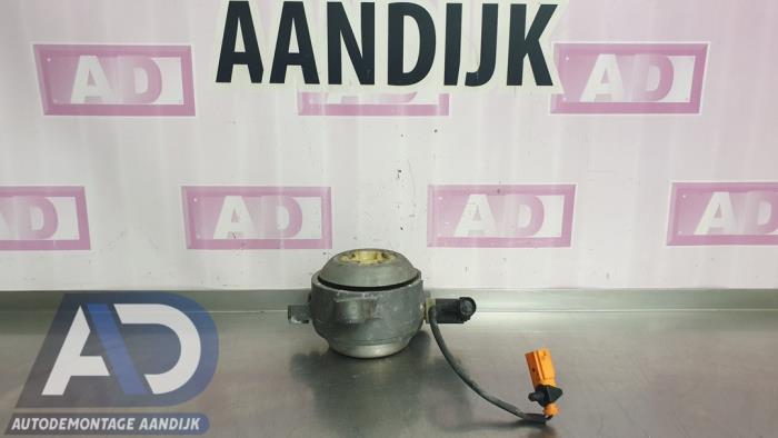 Soporte de motor Audi A8 4.2 TDI V8 32V Quattro - 4H0399151AC CDSB