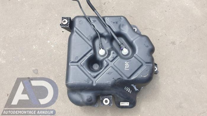 Adblue Tank Audi Q5 3.0 TDI V6 24V Clean Diesel Quattro - 8R0131877T ...