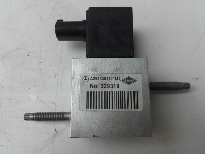 Miscellaneous Mercedes EQV EQV 300 - 2938301101