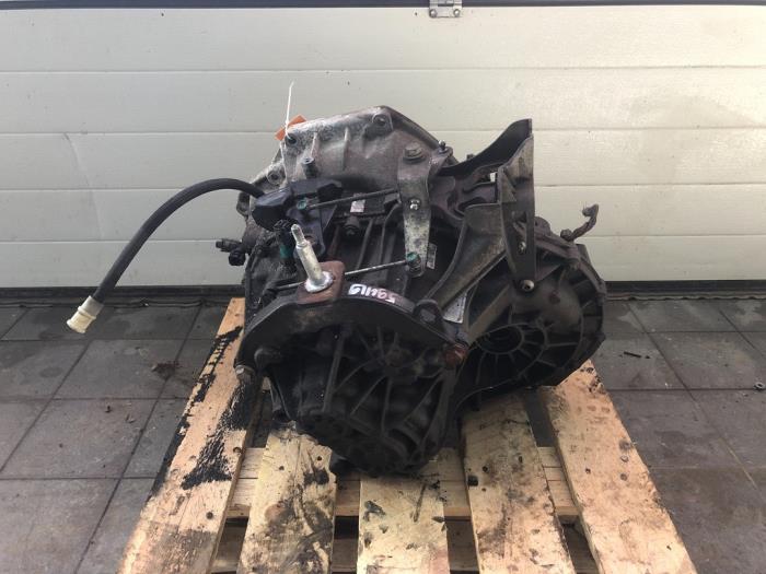 Gearbox Mercedes Vito 1.6 111 CDI 16V - 4472601300 622951 700730