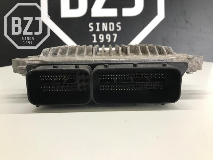 Engine management computer Mercedes Vito 2.2 119 CDI 16V BlueTEC ...