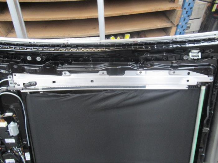 Panoramic roof Mercedes E E-350 CGI V6 24V - A2077800429