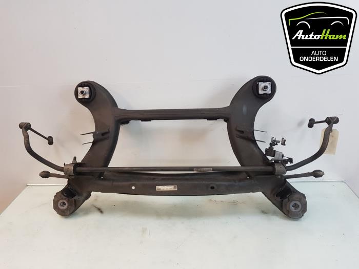 Mercedes GLC-Klasse Faux châssis stock | ProxyParts.fr