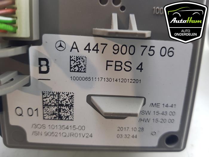 Ignition lock + key Mercedes Vito 1.6 111 CDI 16V - A4479007506