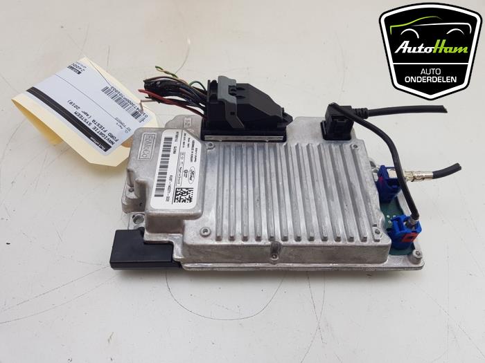 Navigation module Ford Fiesta 7 1.0 EcoBoost 12V 100 - 2757961 FOMOCO