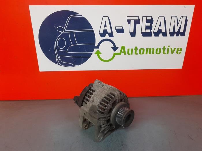 Dynamo Renault Megane II 1.4 16V 98 - 8200100907 K4JD7 VALEO