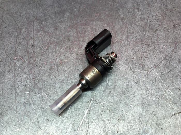 Injecteur (injection essence) Seat Leon 1.4 TSI 16V - 03C906036F CAX ...