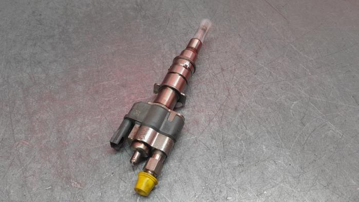 Injector (petrol injection) BMW 3 serie Touring 320i 16V - 13537589048 ...