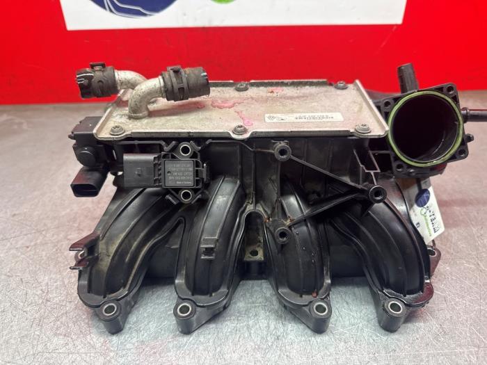 Intake manifold Volkswagen Jetta IV 1.2 TSI - 03F145749B CBZB