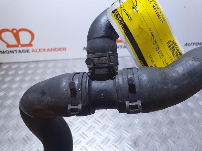 Radiator hose Volkswagen Caddy III 1.6 TDI 16V - XXXXX