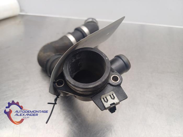Water pipe Mercedes C 1.8 C-180 CGI 16V - A2045012682 271820 Synthetic