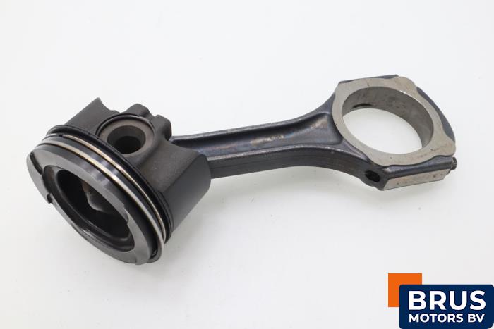 Connecting rod Mercedes E E-220d 2.0 Turbo 16V - A6540300100 65492080