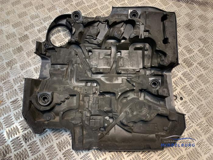 Engine cover Volkswagen Golf V 1.9 TDI - 03P103925A BLS