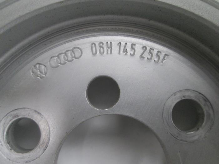 Used Volkswagen Transporter Power steering pump pulley - 06H145255F ...