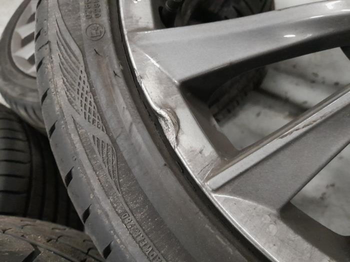 Sport rims set + tires Alfa Romeo Giulietta 1.4 TB 16V Bifuel ...