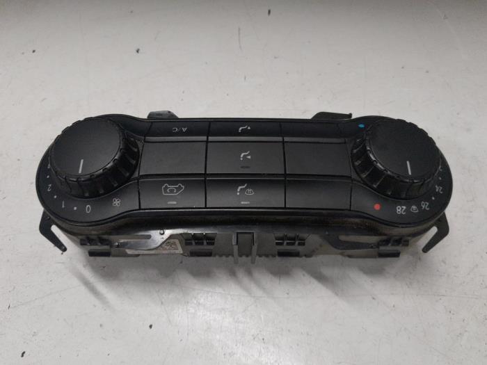 Heater control panel Mercedes Vito 1.6 111 CDI 16V - A4479001408