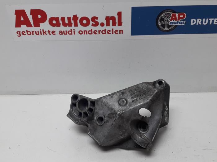 Supports moteur avec numéro d'article 038199207H stock