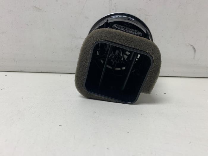 Luftgitter Armaturenbrett Audi A3 Sportback 1.4 TFSI 16V - 8V0820901A