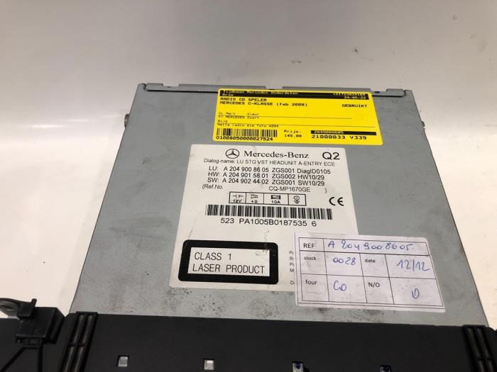 Radio CD player Mercedes C Estate 2.2 C-200 CDI 16V . - 2049008605 MERCEDES