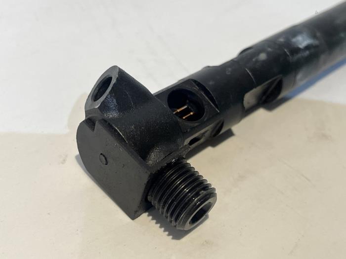 Injector (diesel) Mercedes Sprinter 3,5t 310 CDI 16V - A6510700587 ...