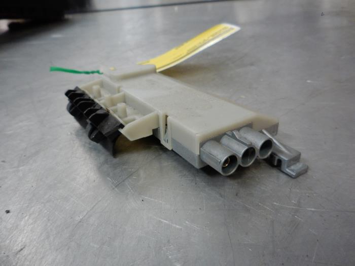 Antenna Amplifier Mercedes E Combi 2.2 E-220 CDI 16V - 2118203089
